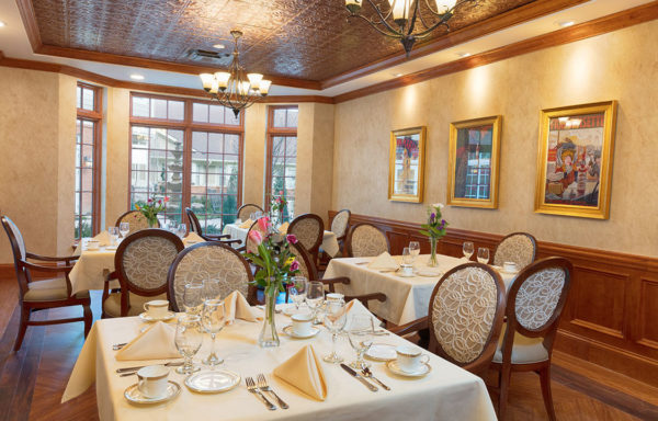 Assisted Living & Memory Community in St. Louis | McKnight Place